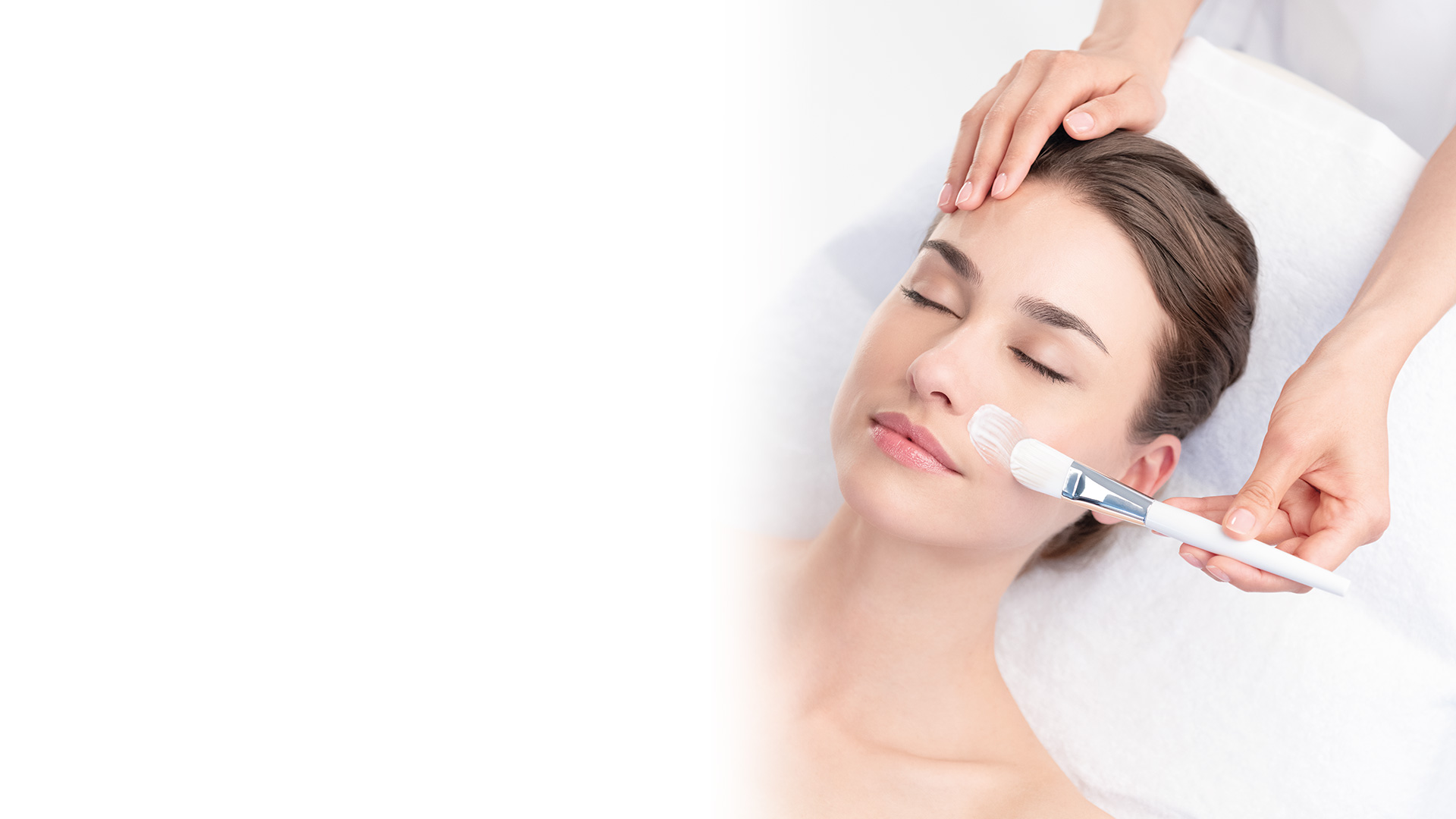 Hydra Peeling with Hydra PH | Guinot